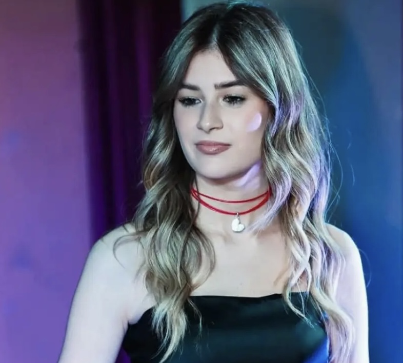 A tu per tu con Francesca Sarrubbo – L’intervista. “A Woman’s Worth ...